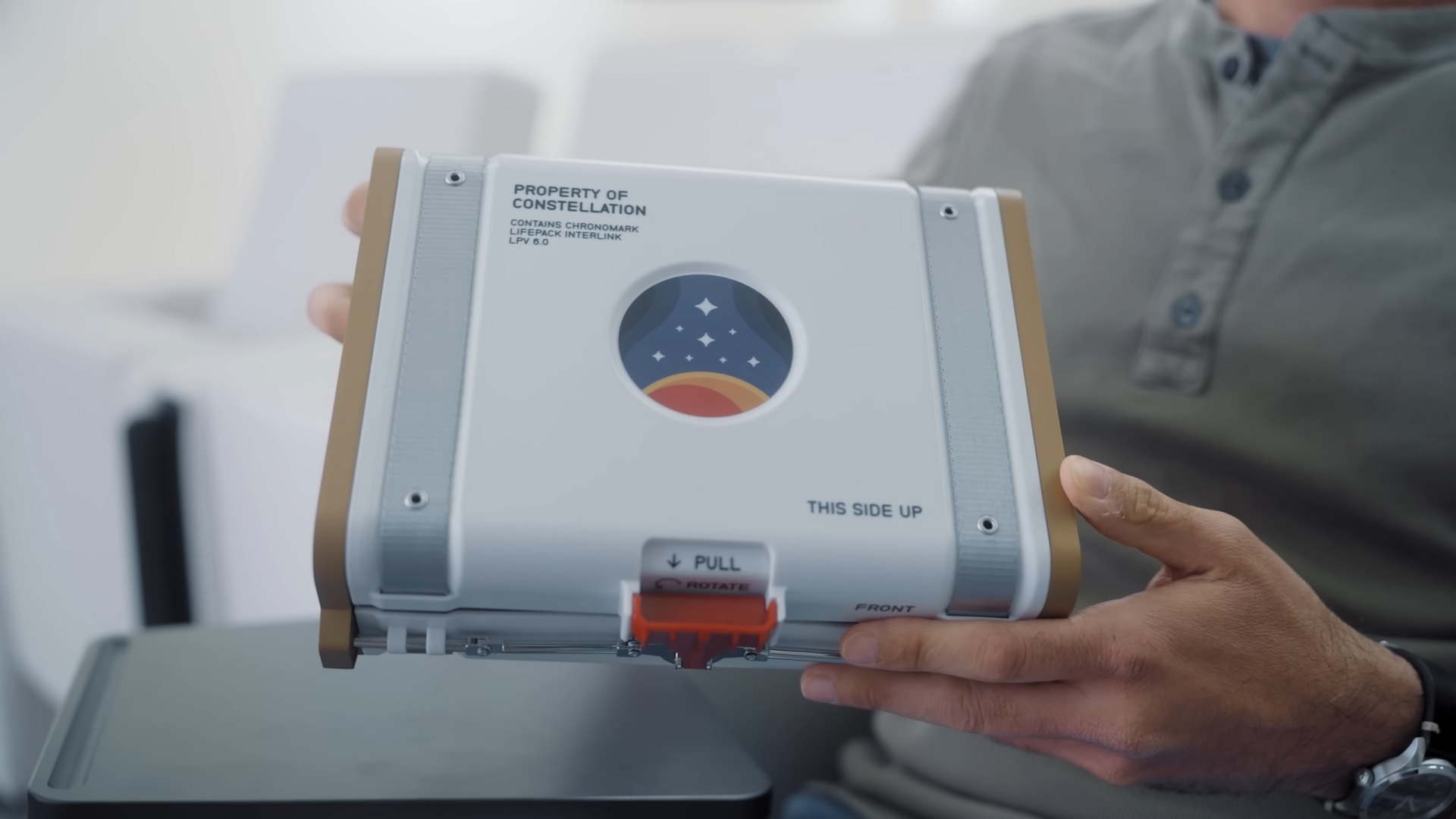 Here's the first unboxing of Starfield's Collector's Edition - IG News