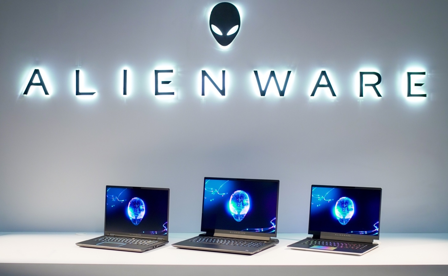 Alienware equips its M16 R2, X16 R2 and M18 R2 notebooks with Intel ...