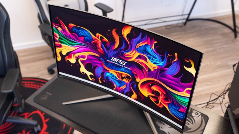 Así es el MPG 321CURX, el nuevo monitor QD-OLED de 32 pulgadas de MSI - IG News